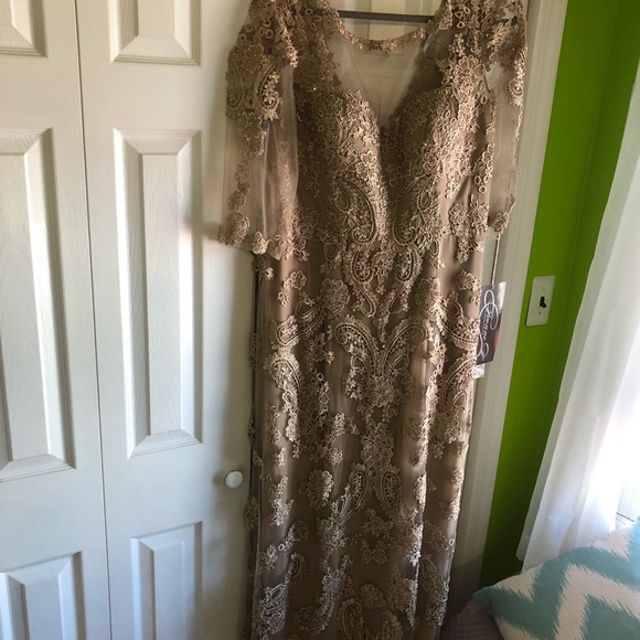 Dresses | Gold Gown | Poshmark